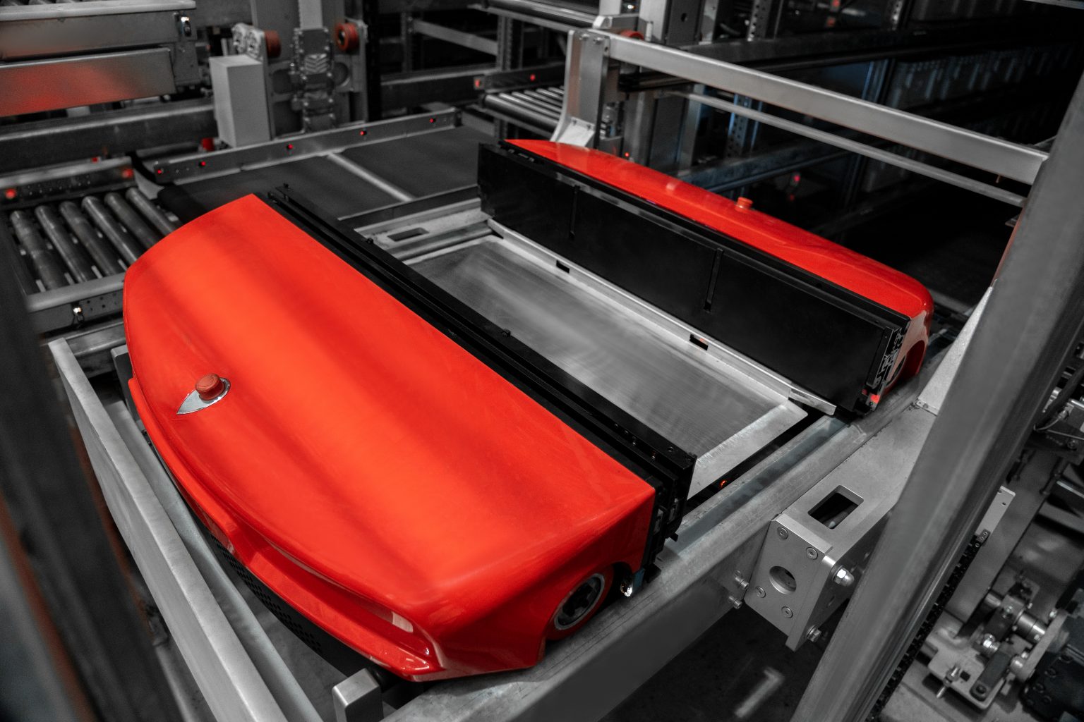 Pioneering Efficient Warehousing with HWArobotics’ Automated Warehouse ...