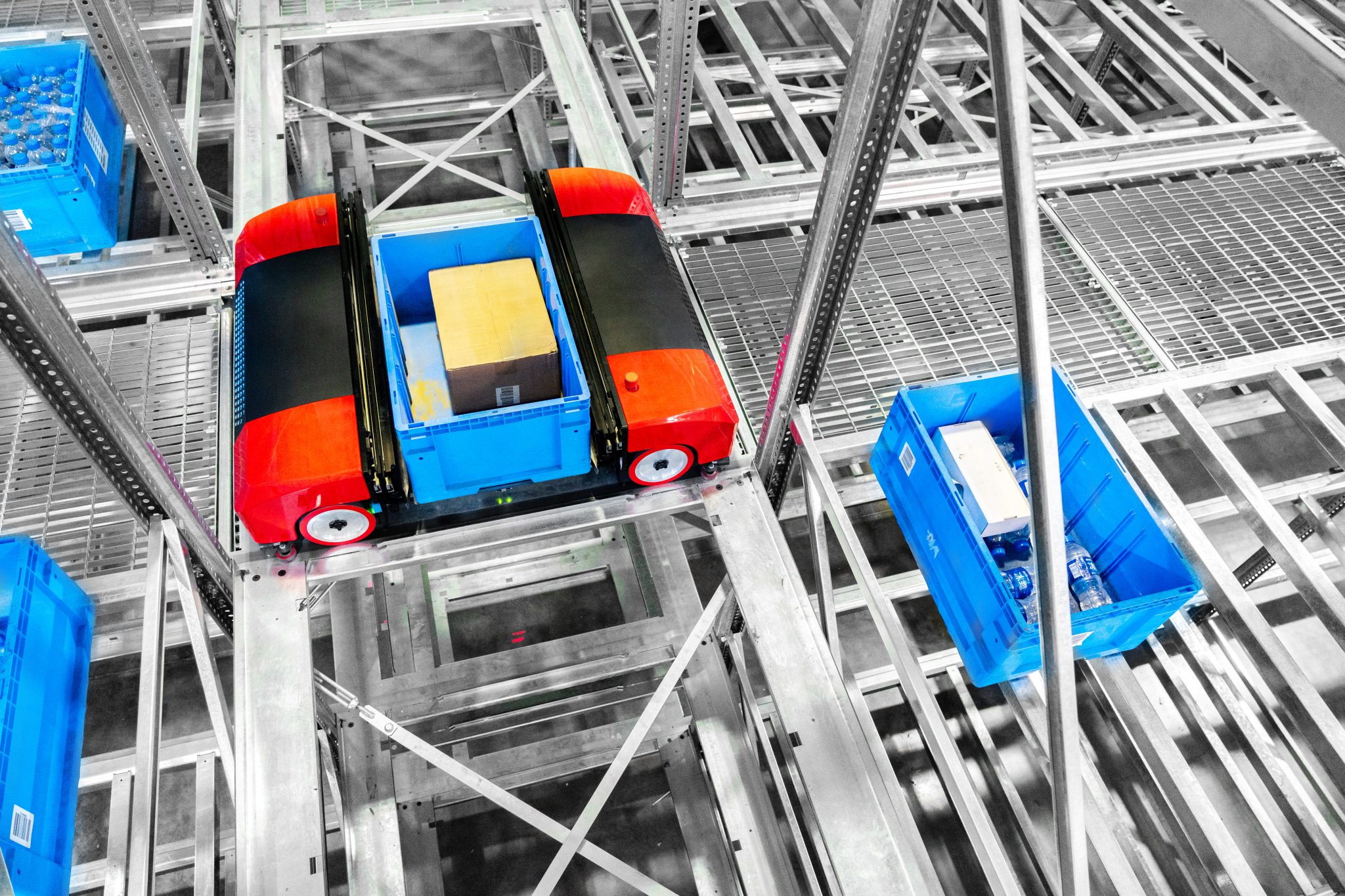 Real Time Visibility: Optimizing Warehouse Management with HWArobotics’s Racking System for ...